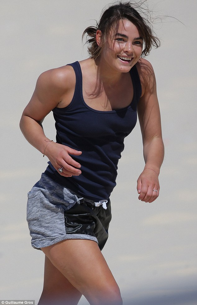 Bambi Newstar Inhotpic